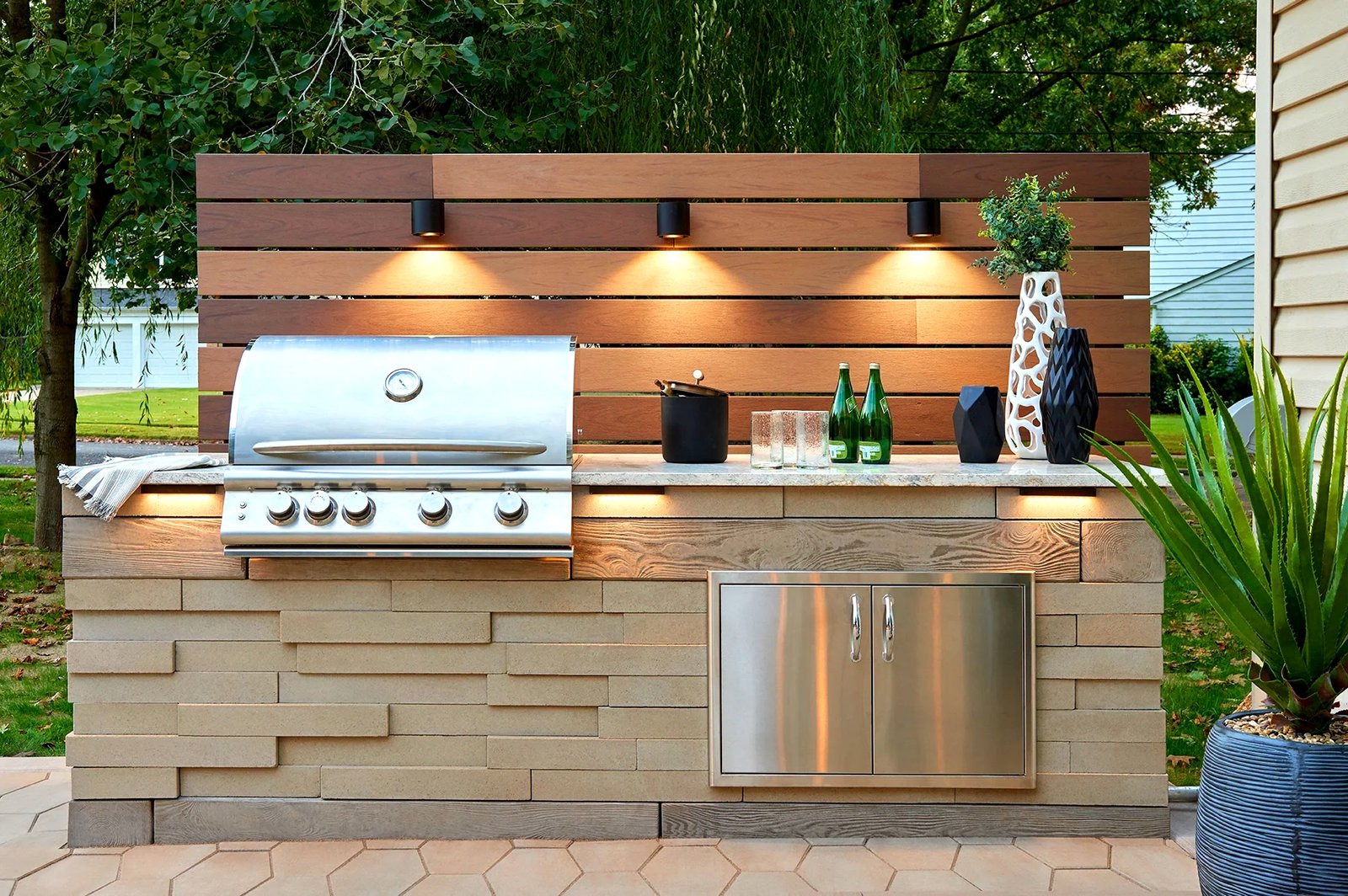 How to Design a Functional Outdoor Kitchen Space - Home Decoraide